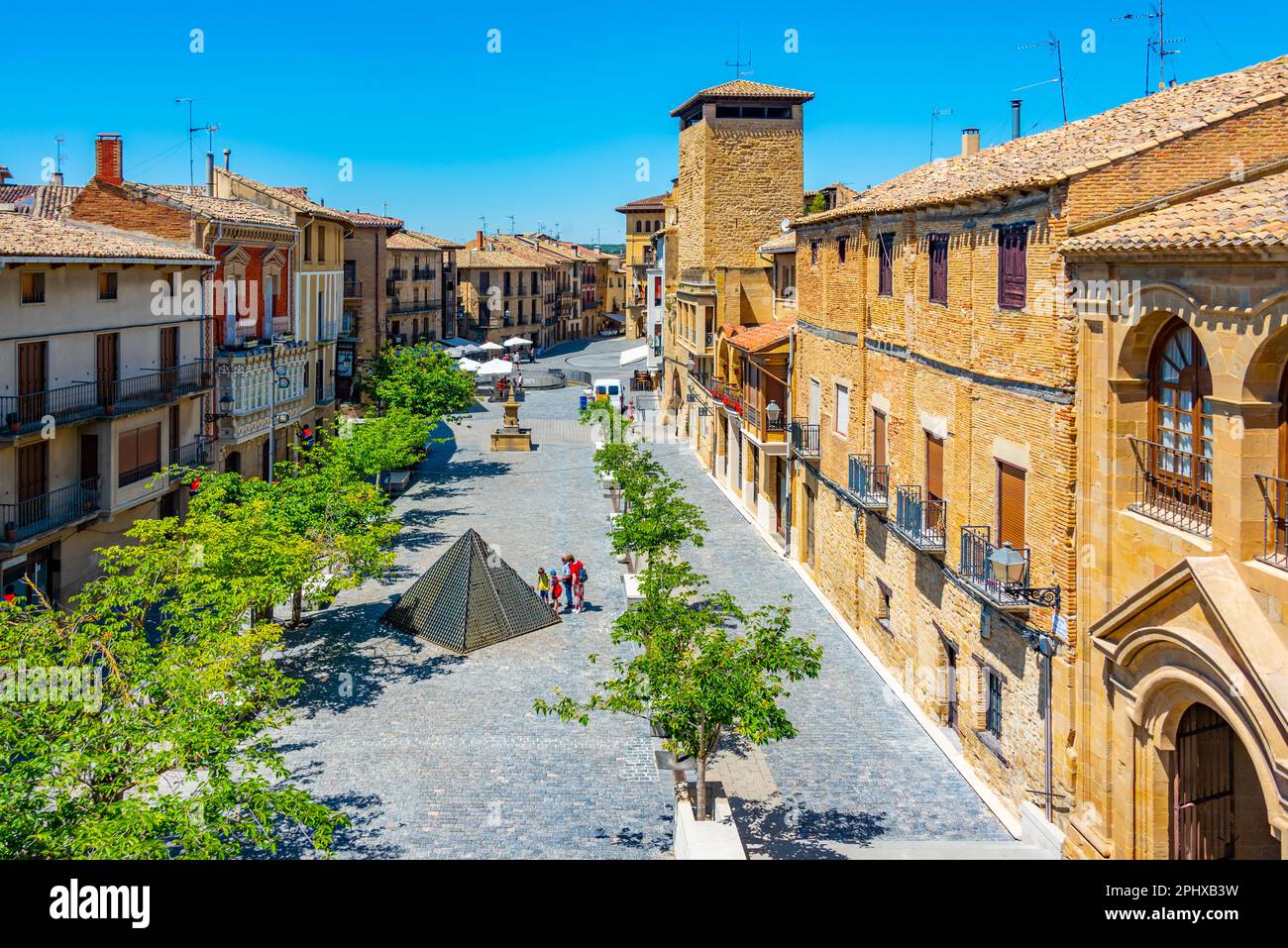 Olite town square hi-res stock photography and images - Alamy