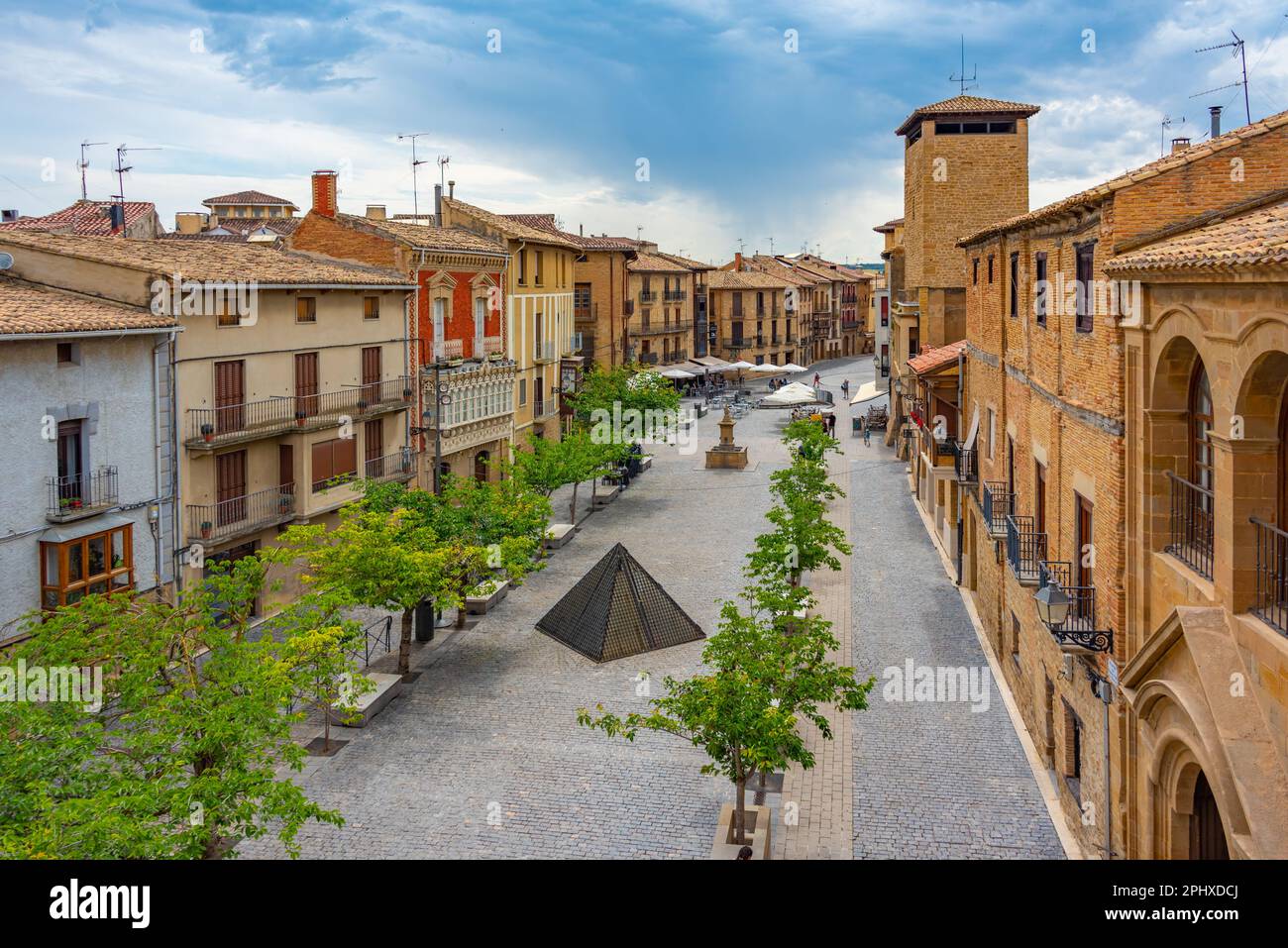 Olite town square hi-res stock photography and images - Alamy