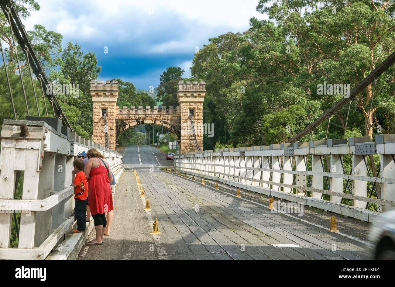 Hampden bridge kangaroo valley hi-res stock photography and images - Alamy
