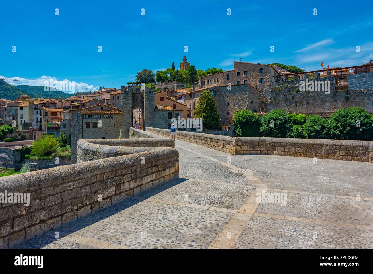 Medieval bridge in Spanish town Besalu Stock Photo - Alamy
