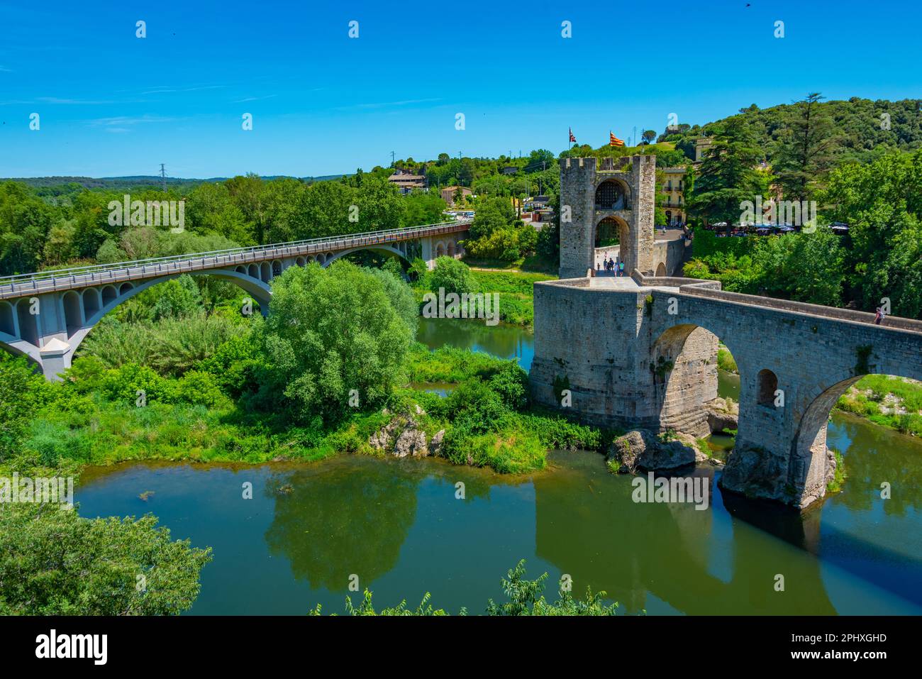 Medieval bridge in Spanish town Besalu Stock Photo - Alamy