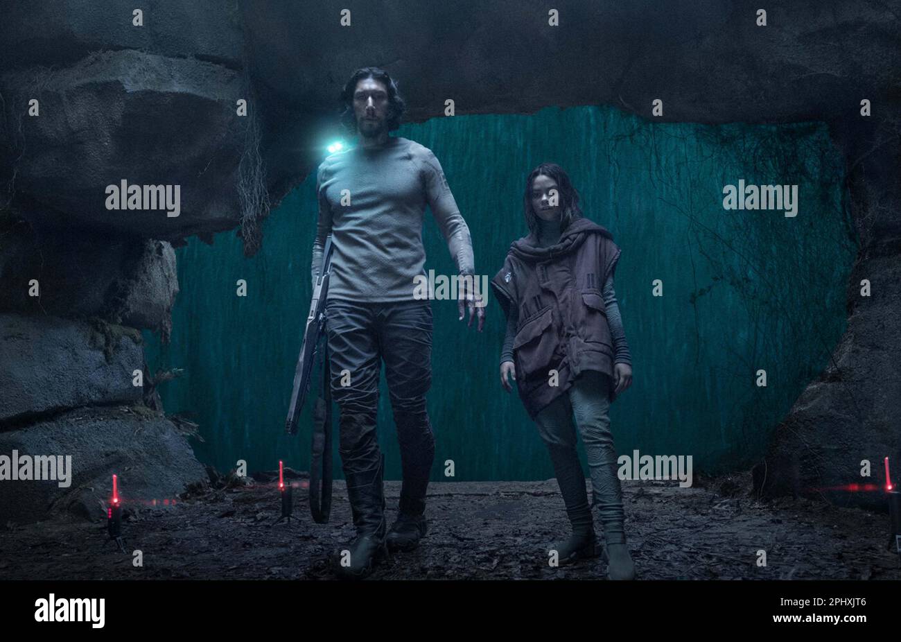 65 (2023) ADAM DRIVER ARIANA GREENBLATT SCOTT BECK (DIR) BRYAN WOODS ...