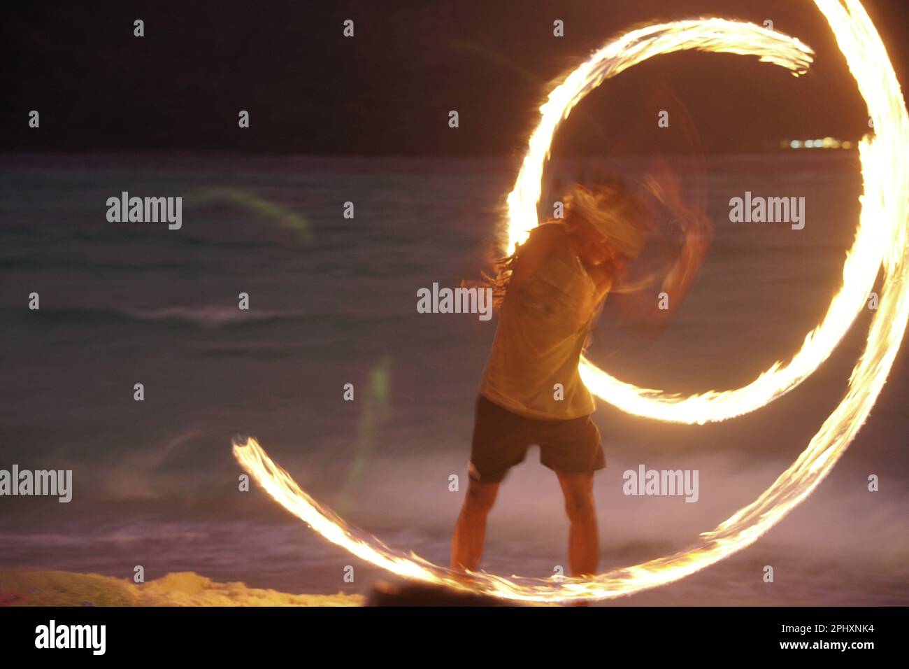 Fire show dancing flame man hi-res stock photography and images - Alamy