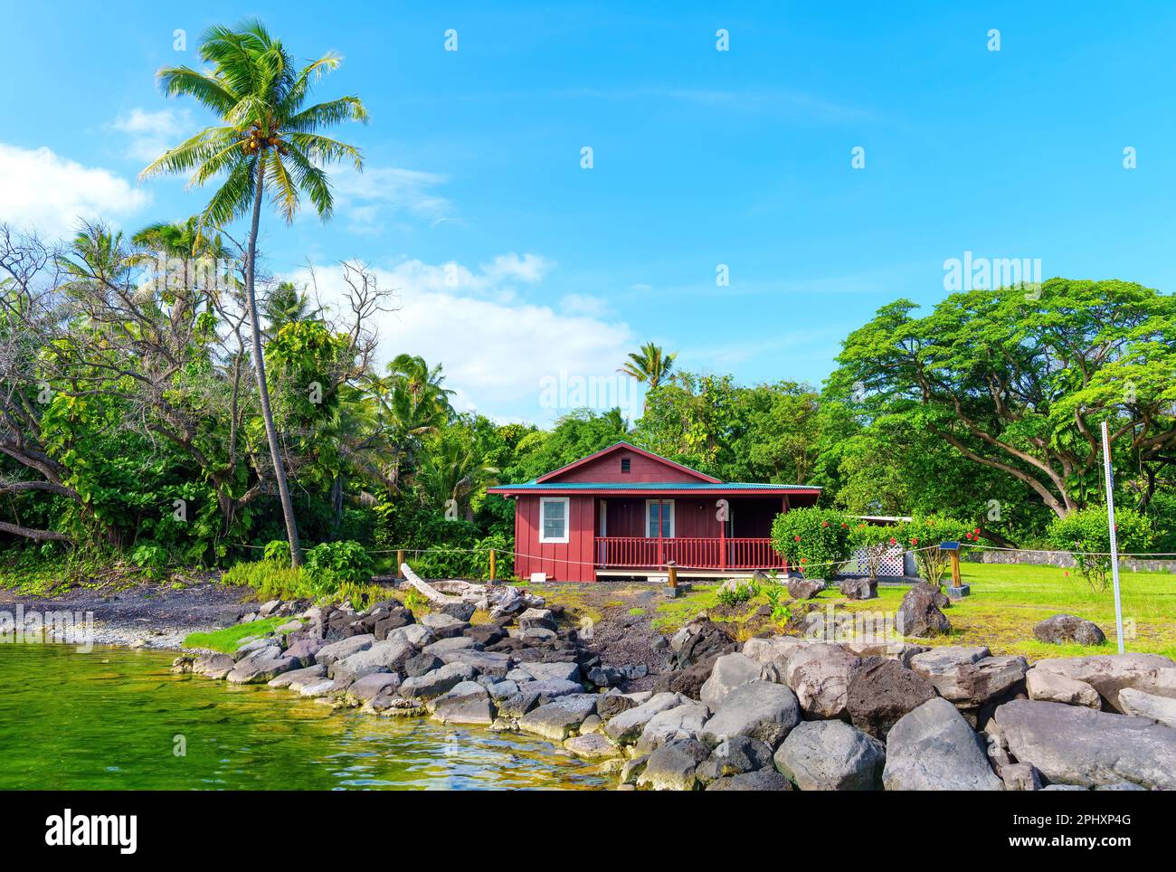 Calm inviting waters hi-res stock photography and images - Alamy