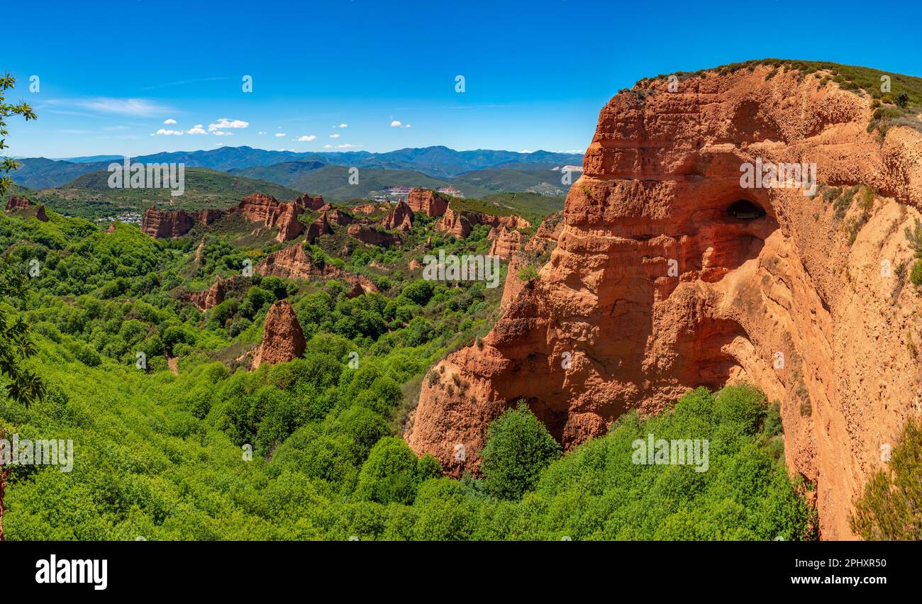 Las Medulas - ancient gold mining site near Ponferrada in Spain Stock ...