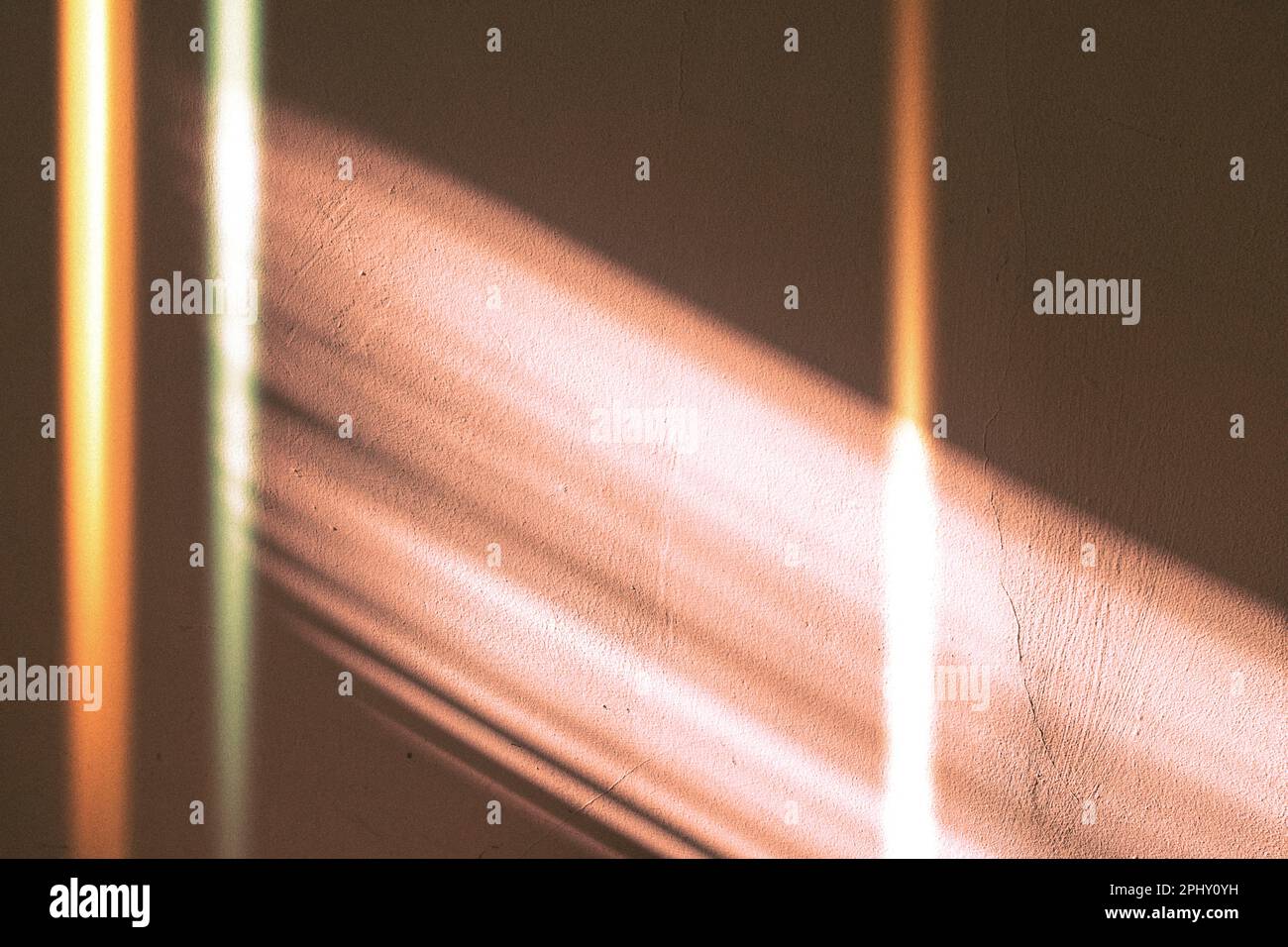 Abstract light reflections and shadows on wall Stock Photo - Alamy