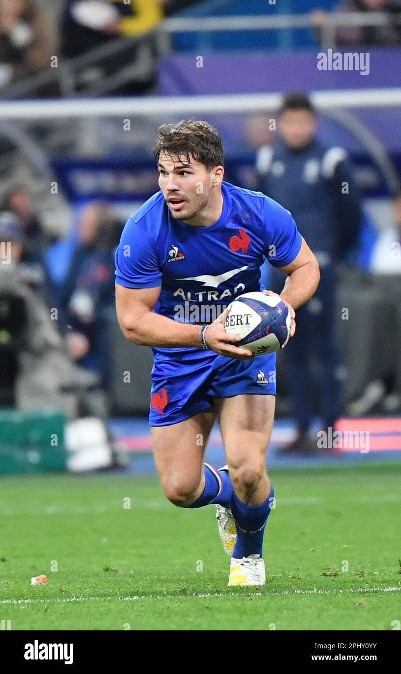 French rugby player hi-res stock photography and images - Alamy
