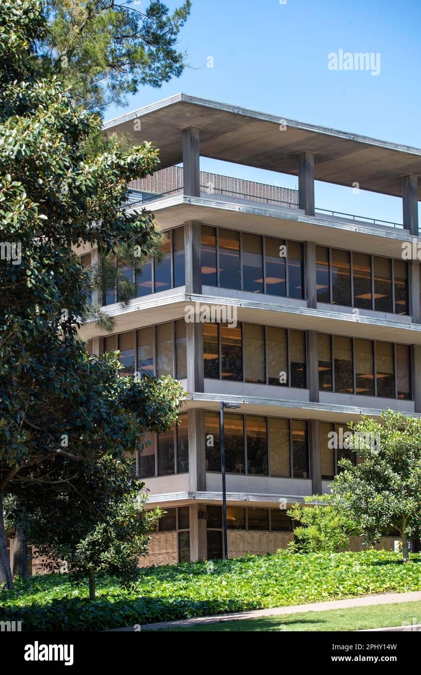 Australian university libraries hi-res stock photography and images - Alamy