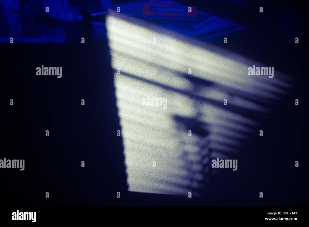 Abstract light reflections and shadows on wall Stock Photo - Alamy