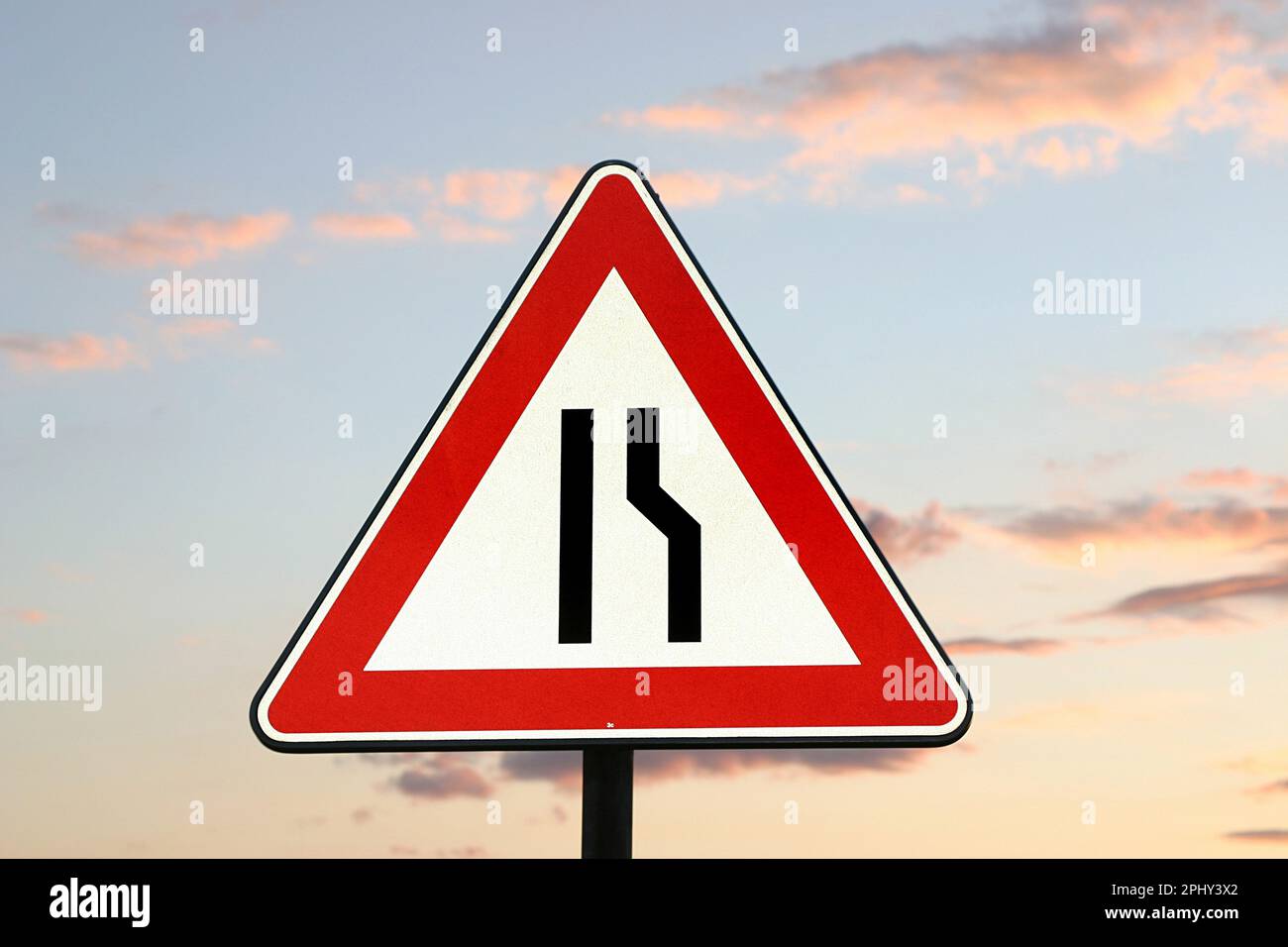 Constriction hi-res stock photography and images - Alamy