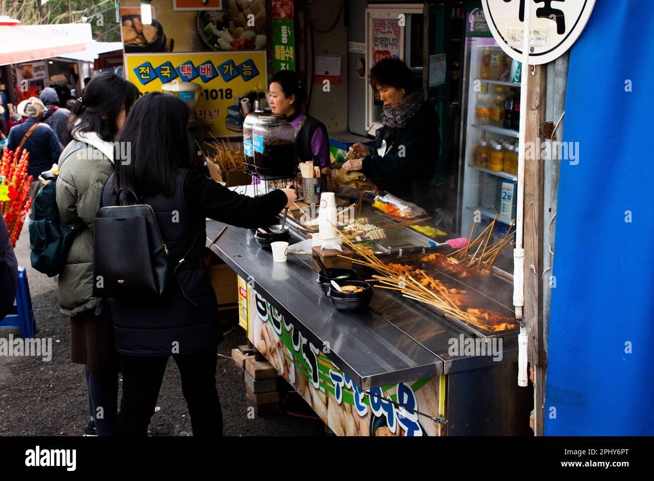 Street food market and souvenirs gifts shop bazaar for korean people ...