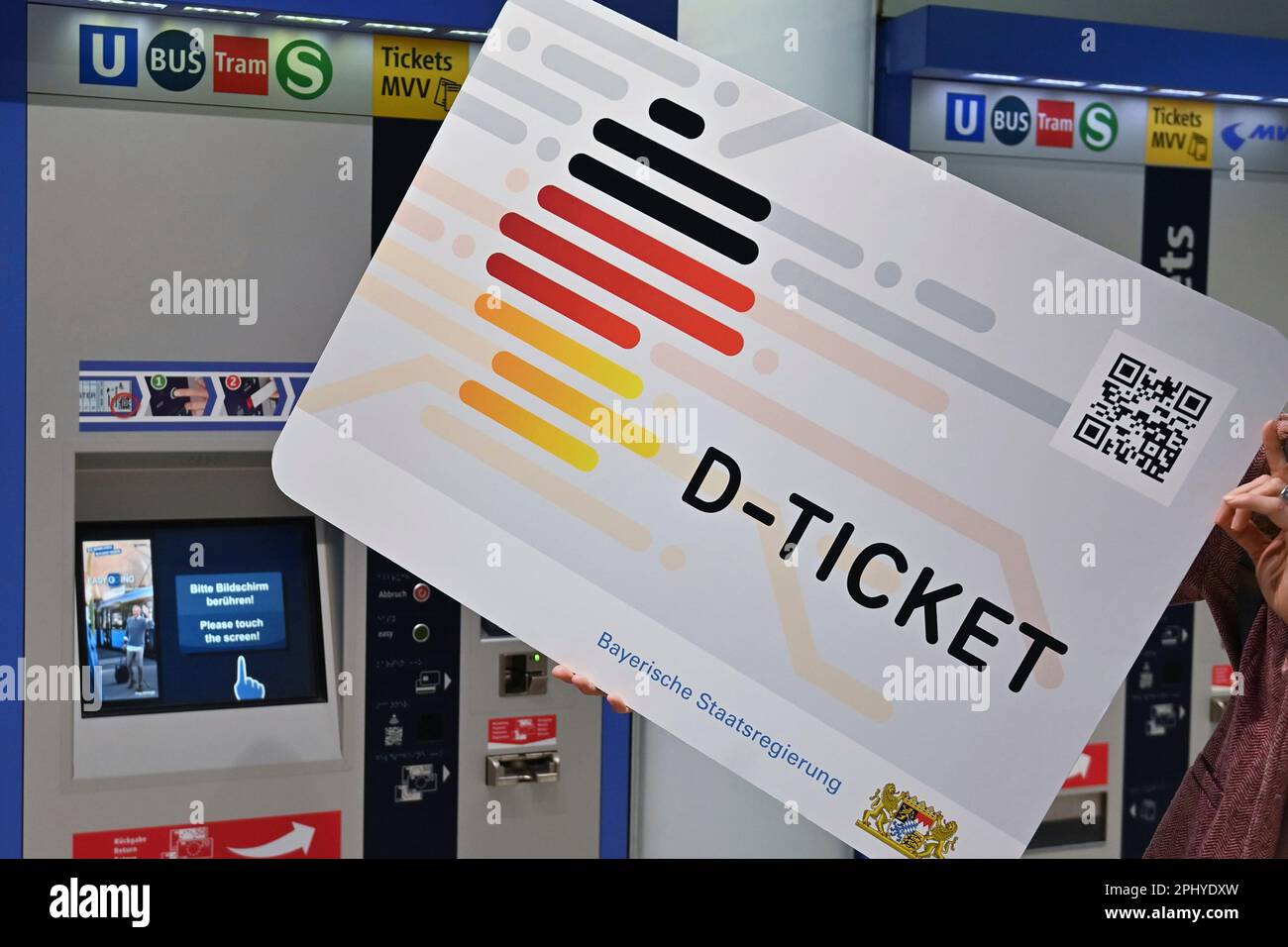 Theme image -The 49 Euro D-Ticket. The Germany-Ticket comes with the ...