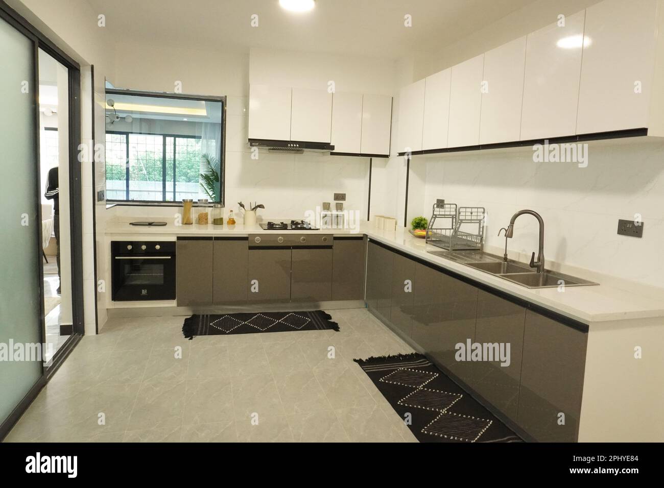 Interior of Very modern villa , from modern washroom, Bathtub to modern ...
