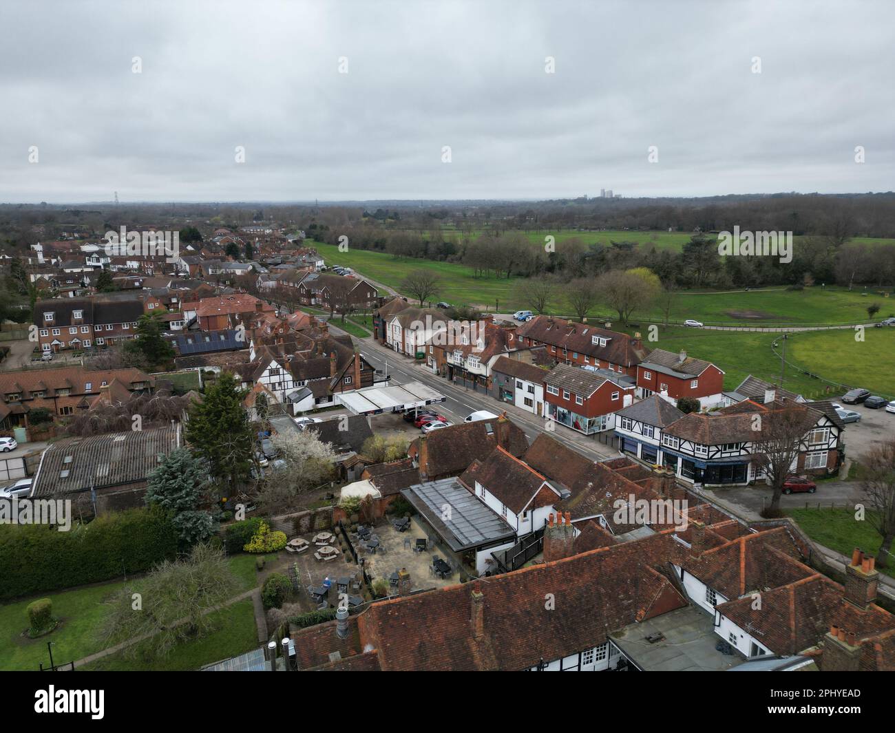 Surrey countryside aerial uk hi-res stock photography and images - Alamy