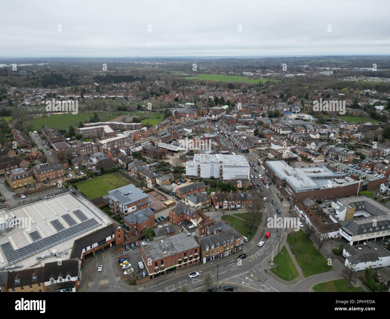 High street weybridge surrey england hi-res stock photography and ...
