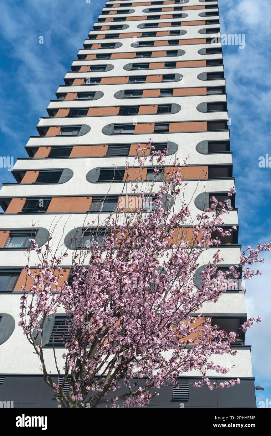 Block flats slovakia hi-res stock photography and images - Alamy