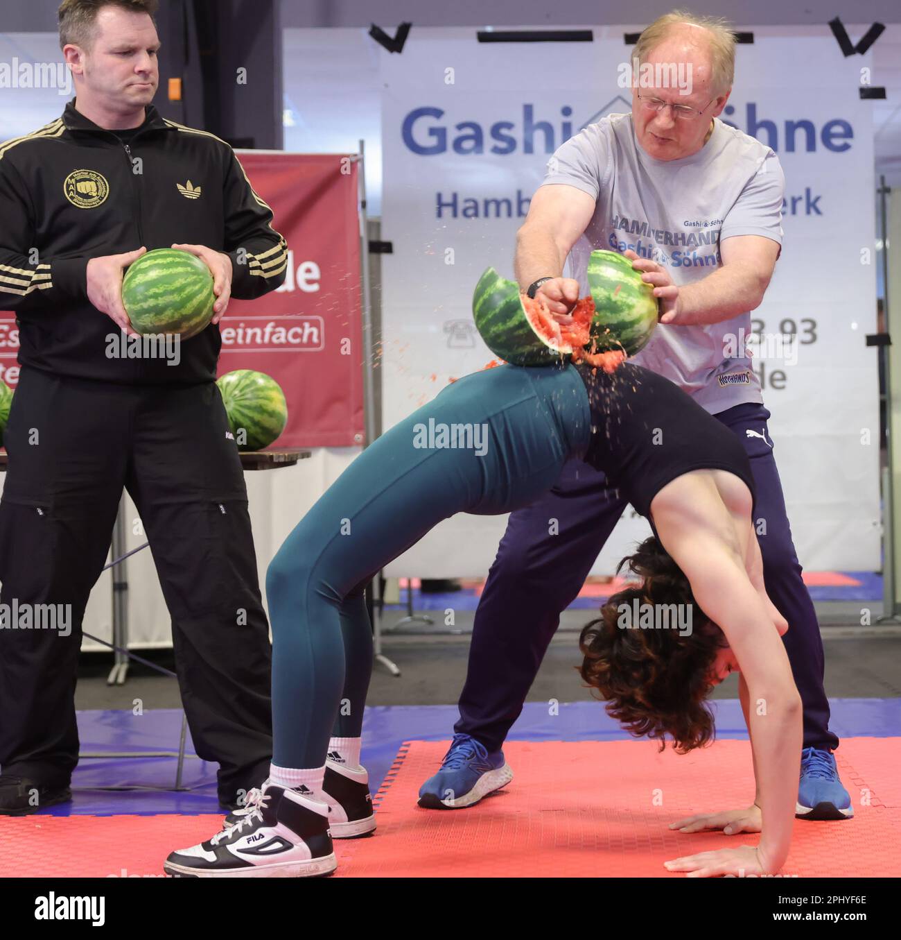 Hamburg, Germany. 30th Mar, 2023. With his hand, Muhamed Kahrimanovic ...