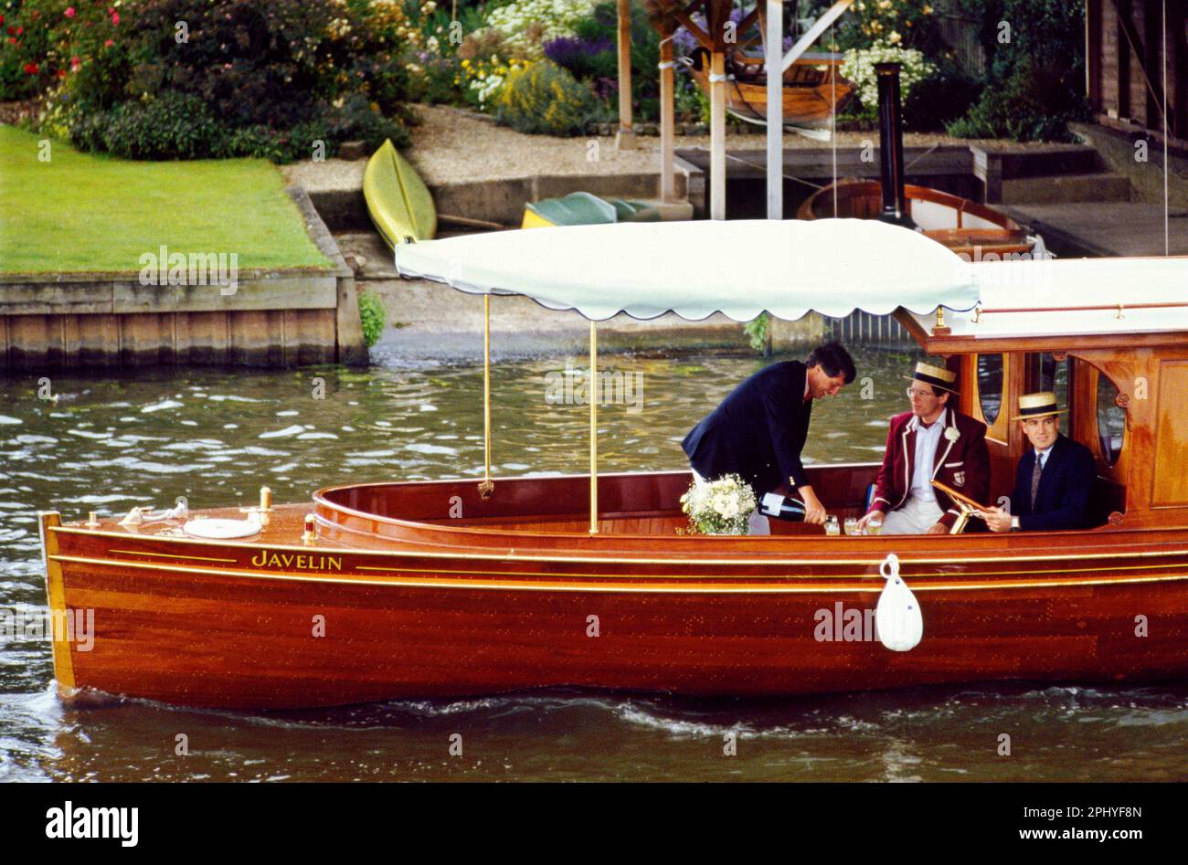 Henley regatta 1980s hi-res stock photography and images - Alamy