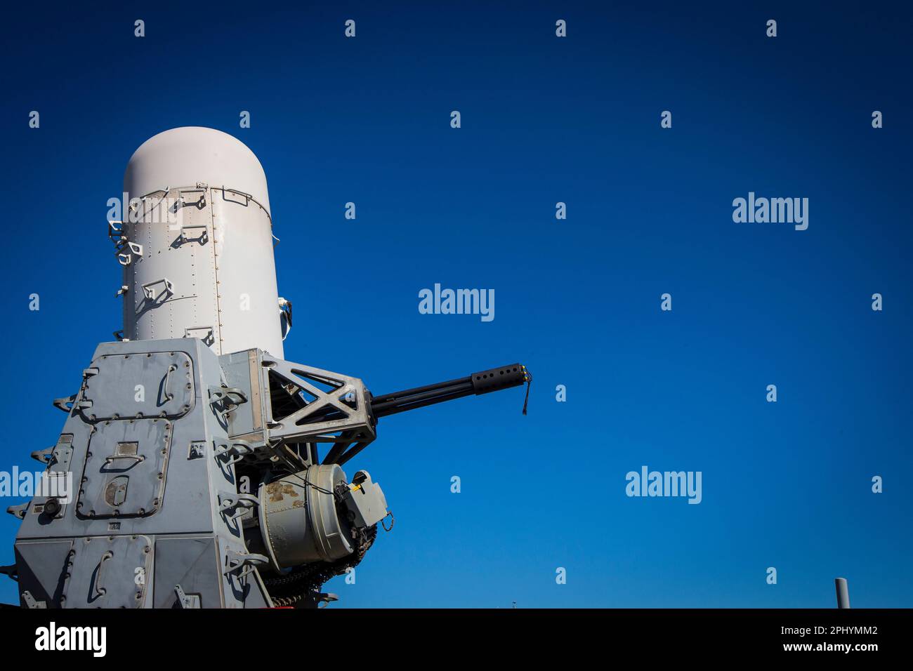 A 20mm Phalanx CIWS weapons defense cannon is mounted on the U.S. Navy ...
