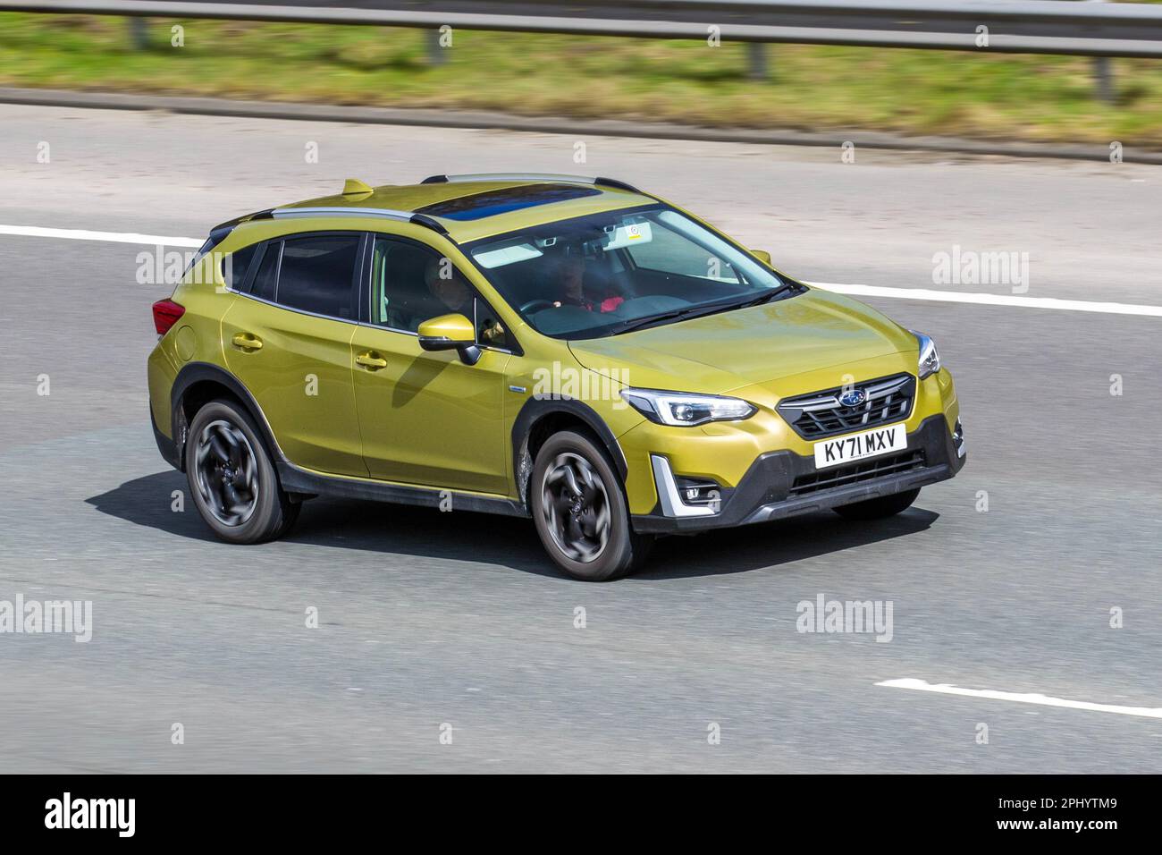 2021 subaru xv se e boxer premium cvt suv 2000 hi-res stock photography ...