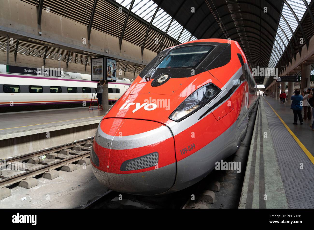 The Iryo train makes its first entrance at Santa Justa station, on ...