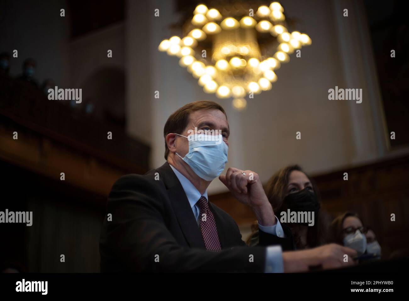 US agent Richard Visek waits for judges to enter the International ...
