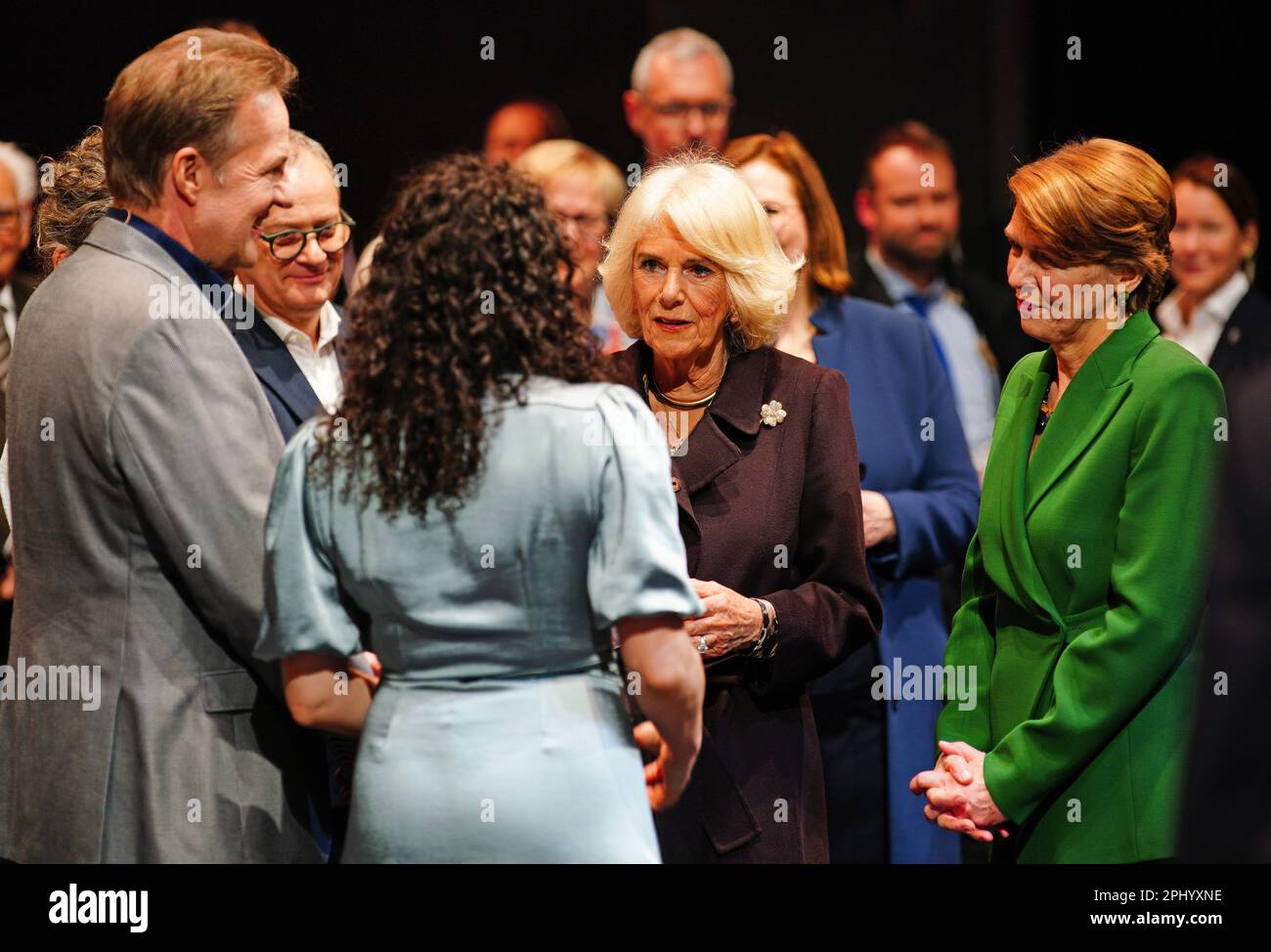 The Queen Consort and First Lady Elke Budenbender meeting opera singers ...