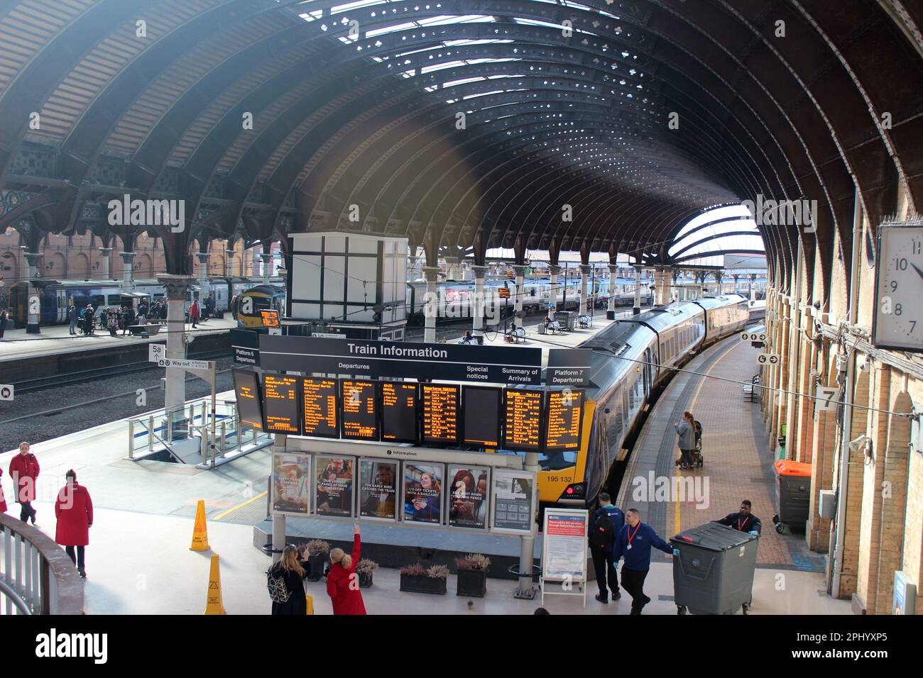 York Railway Station Stock Photo - Alamy