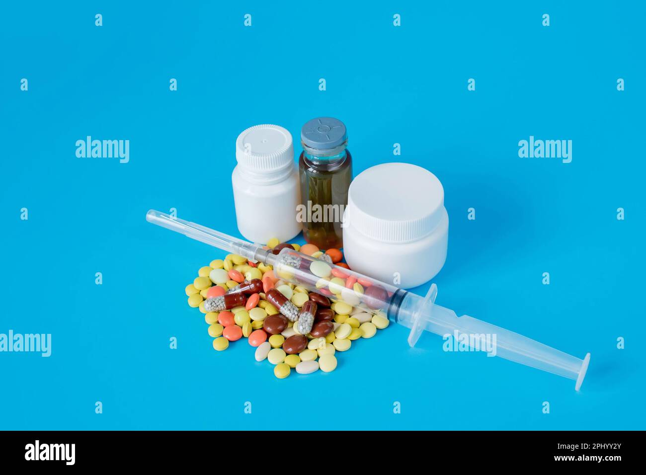 Preparation syringe injection hi-res stock photography and images - Alamy