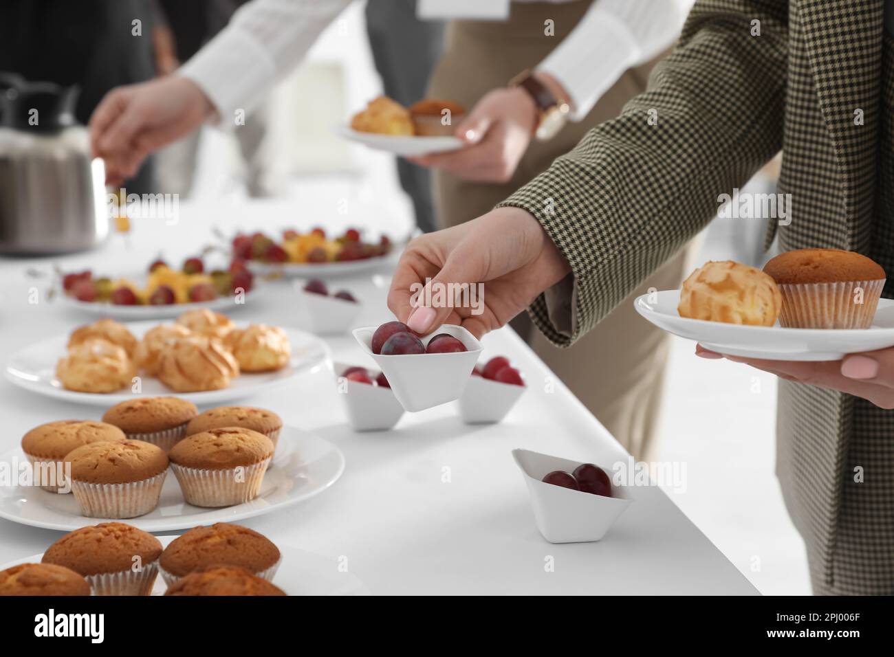 Conference meeting snack table hi-res stock photography and images - Alamy
