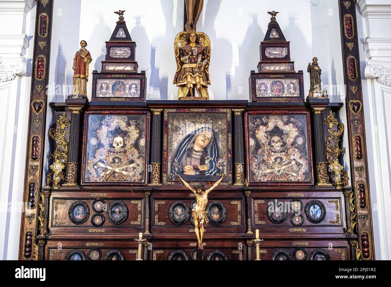 Interior of the basilica Nuestra Senora del Pilar, Our Lady of Pilar ...