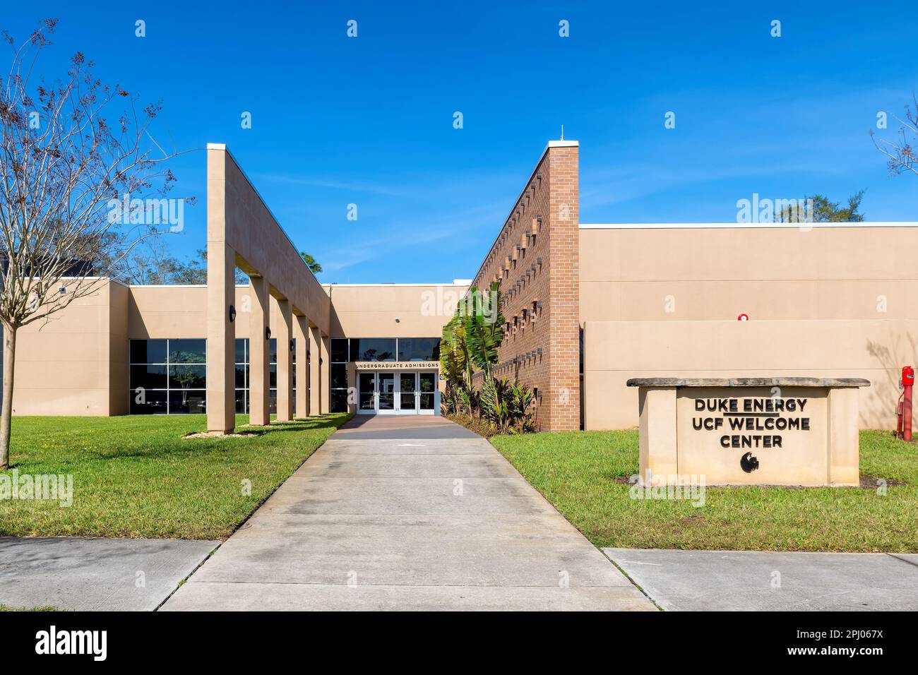 University of Central Florida campus in Orlando, Florida Stock Photo ...