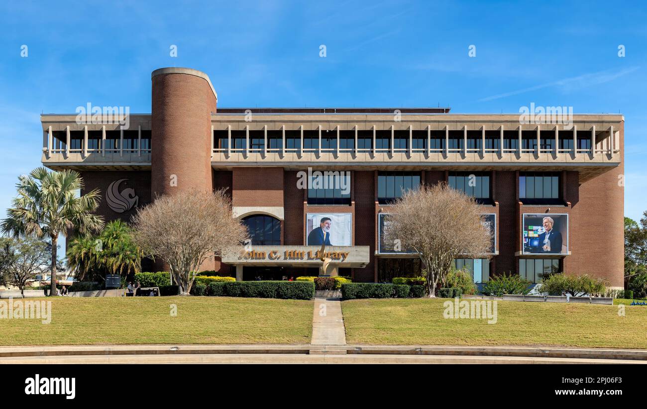 The John C. Hitt Library in the University of Central Florida campus ...