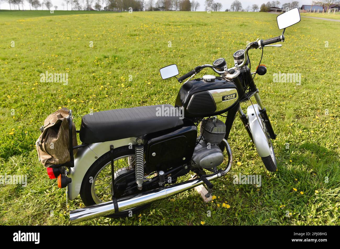 Mz 150 hi-res stock photography and images - Alamy