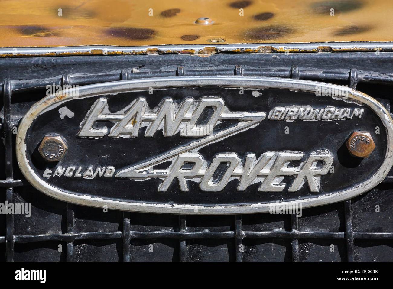 Rover car logo hi-res stock photography and images - Alamy
