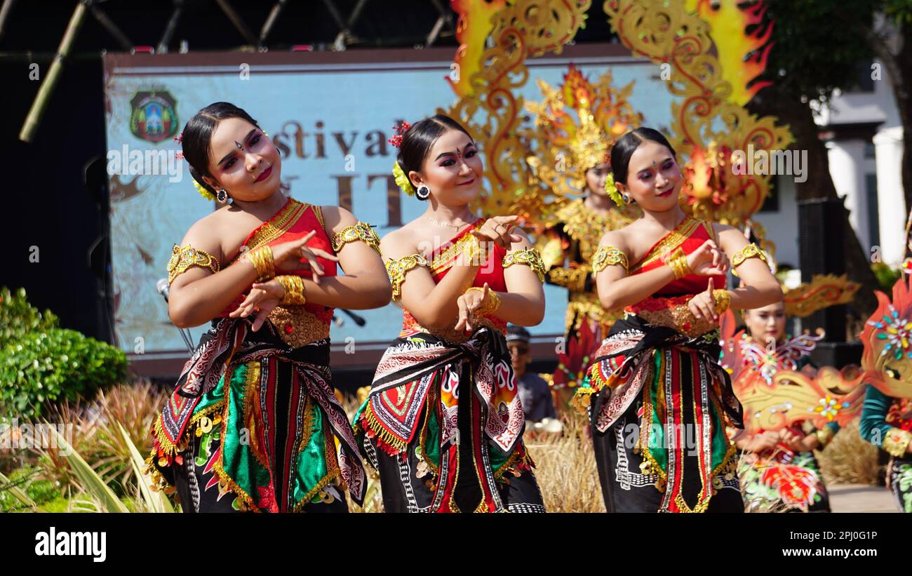 Puspa Dahana Dance. Puspa depicts a beauty and tenderness. And the ...