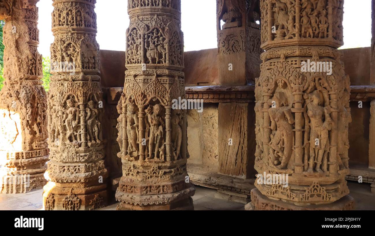 Beautiful Carving Pillars of Sun Temple, Modhera, Surya Temple, Modhera ...