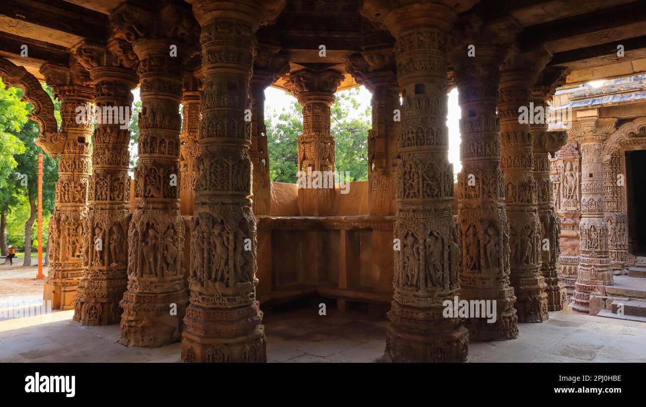 Beautiful Carving Pillars of Sun Temple, Modhera, Surya Temple, Modhera ...