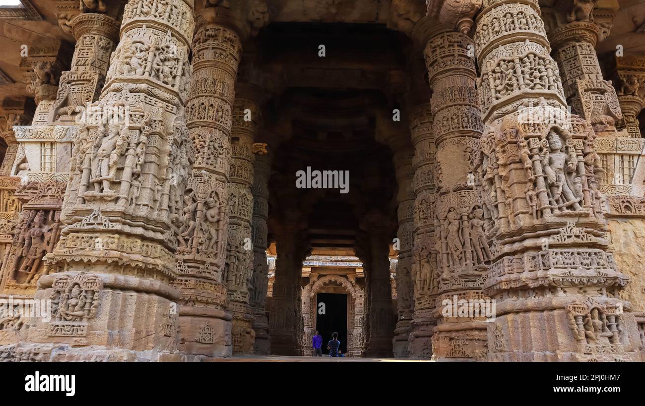 Beautiful Carving Pillars of Sun Temple, Modhera, Surya Temple, Modhera ...