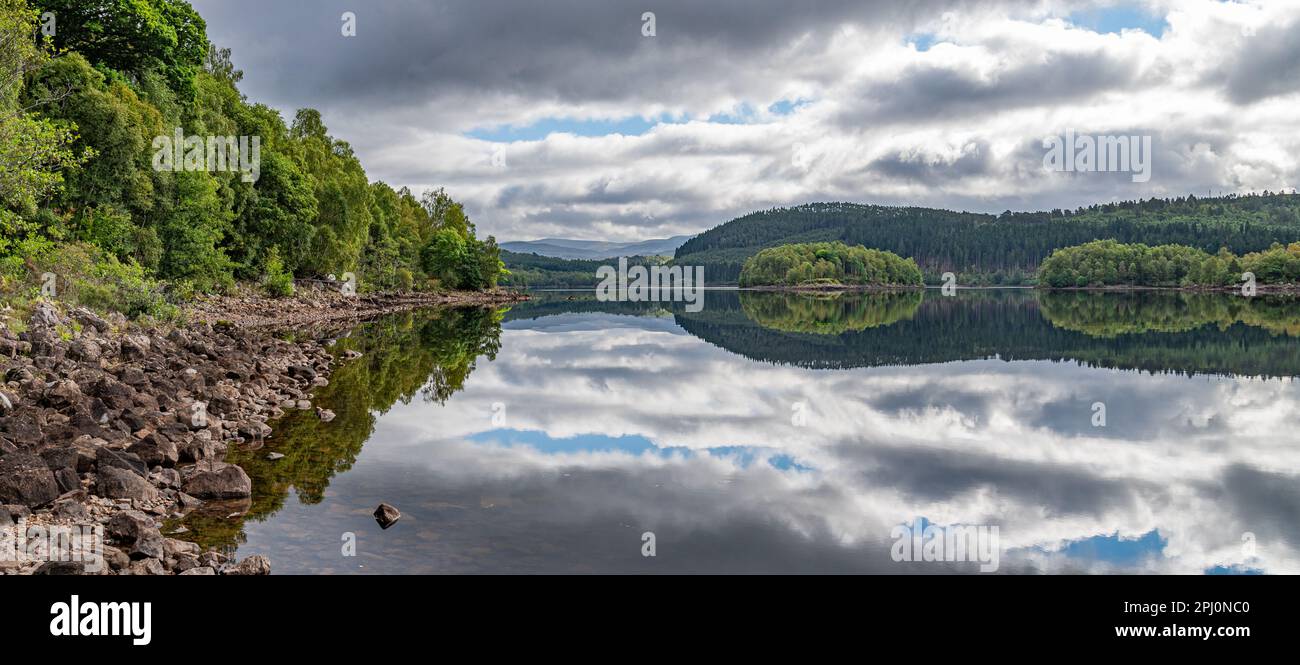 Loch Garry Water Reflection Stock Photo - Alamy