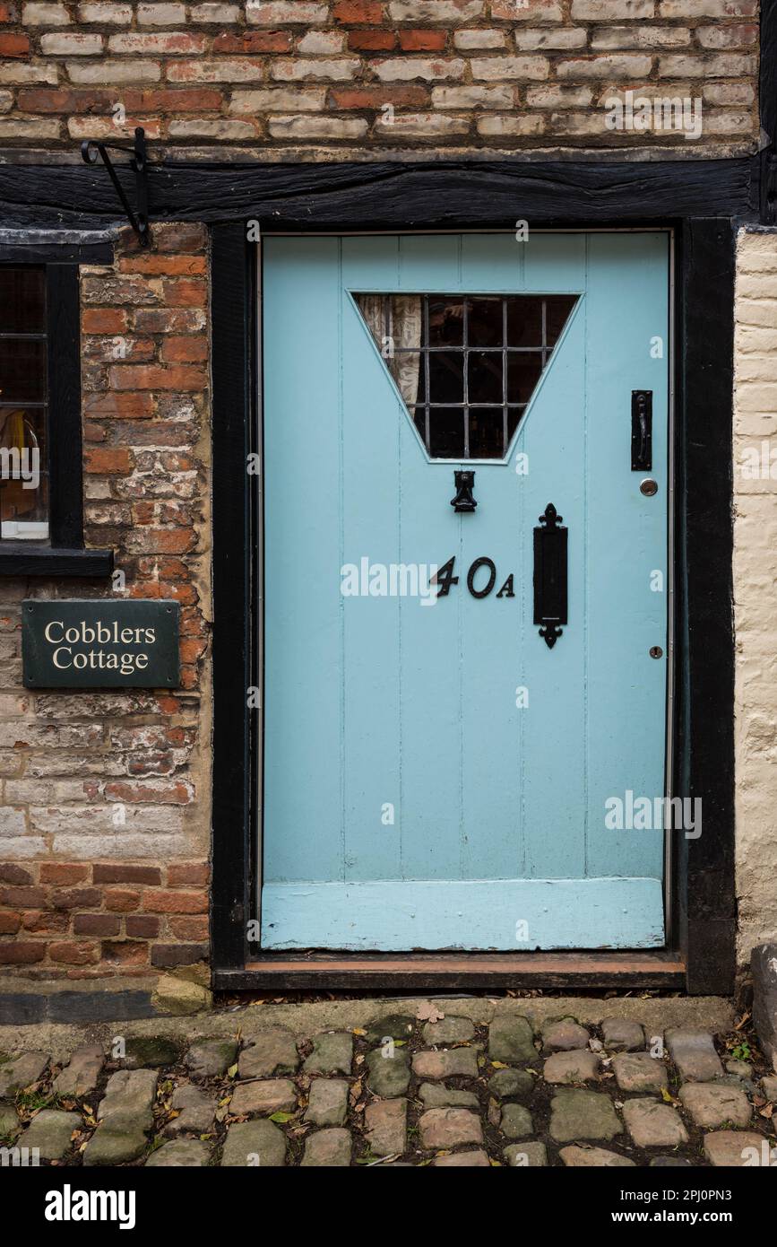 Period property, Farnham, Surrey, UK Stock Photo - Alamy