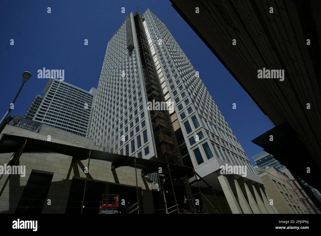 stregis145 ls.jpg Right: St. Regis tower, left: MOMA (part of ). We get ...