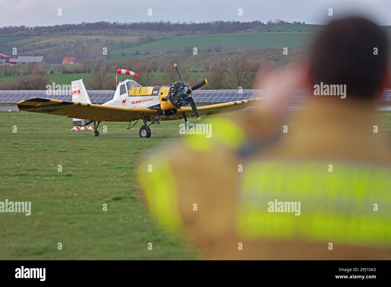 Ballenstedt, Germany. 30th Mar, 2023. A small firefighting aircraft ...