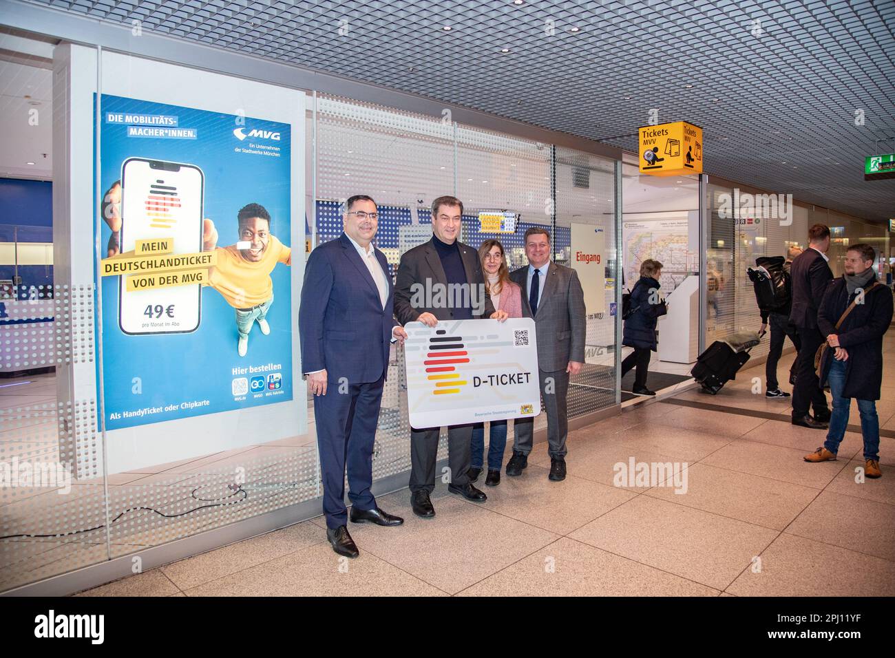 Dvg strassenbahn hi-res stock photography and images - Alamy