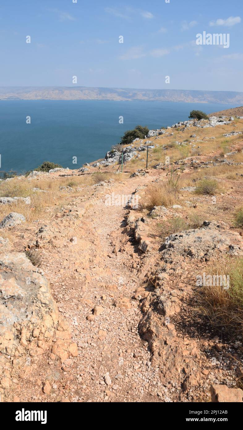 Hike along the Cliffs of Arbel Nature Reserve neat Tiberias and the Sea ...
