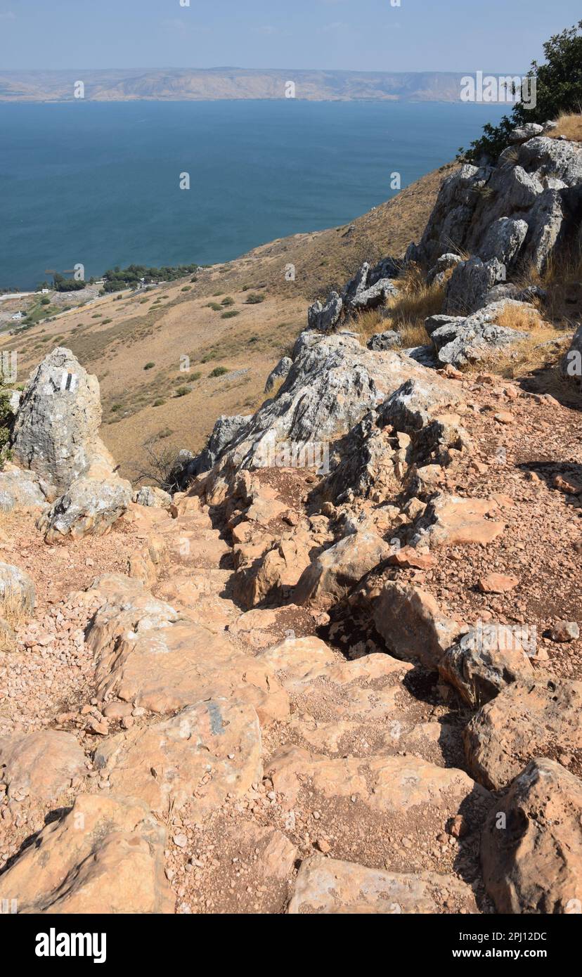 Hike along the Cliffs of Arbel Nature Reserve neat Tiberias and the Sea ...