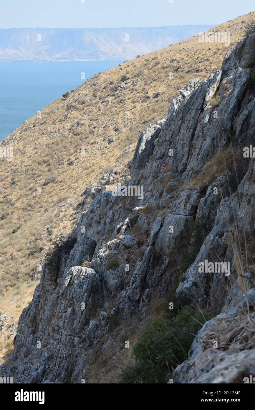 Hike along the Cliffs of Arbel Nature Reserve neat Tiberias and the Sea ...