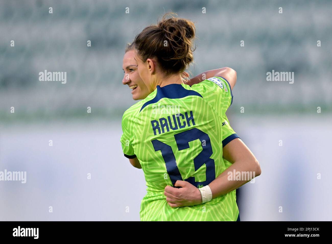 WOLFSBURG - Alexandra Popp of VFL Wolfsburg women celebrates the 1-0 ...