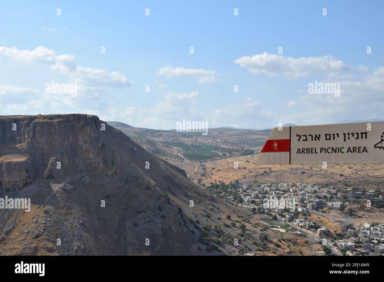 Hike along the Cliffs of Arbel Nature Reserve neat Tiberias and the Sea ...