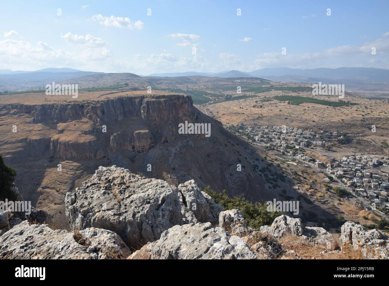 Mount Nitai Lookout - Hike along the Cliffs of Arbel Nature Reserve ...